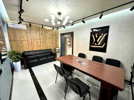 Продается офис 90м² ор-р: Мукумий Мост/ ЖК Мадрид