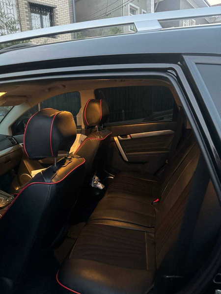Chevrolet captiva 4