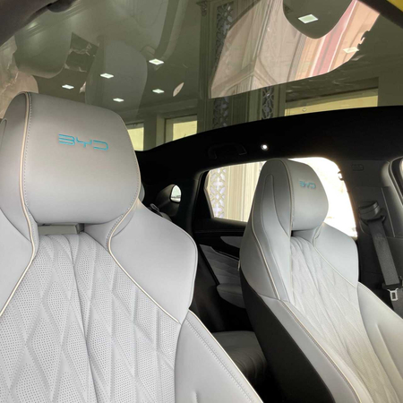 BYD Seal  s-chot sprafkada