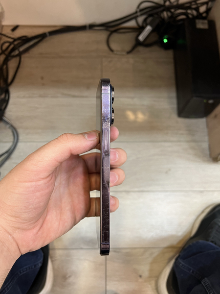 Продается Iphone 14 Pro max 128 емкость 86