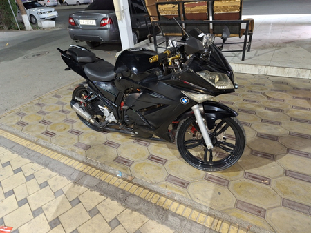 Mototsikil sotiladi