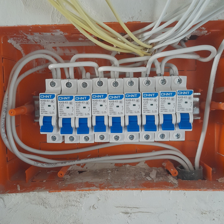 Arzon va sifatli elektromontaj hizmatlari