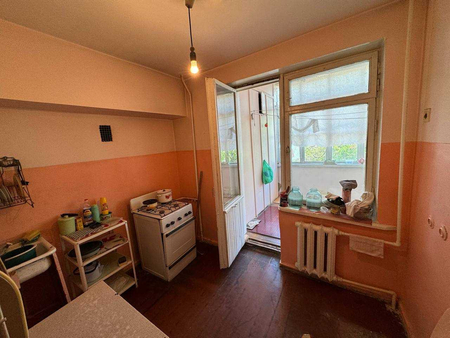 Продается 2-комнатная квартира по улице Шахристанская