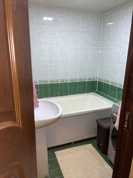 Срочно продаю 3/2/5 кв на карасу-2