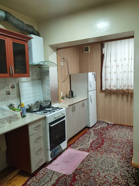 Arenda Qora Qamish Alo Tuyhona