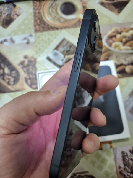 iPhone 13  IDEAL