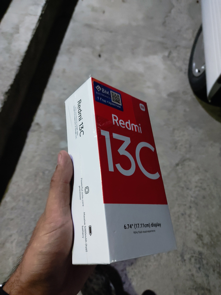 Redmi 13c 256gb.