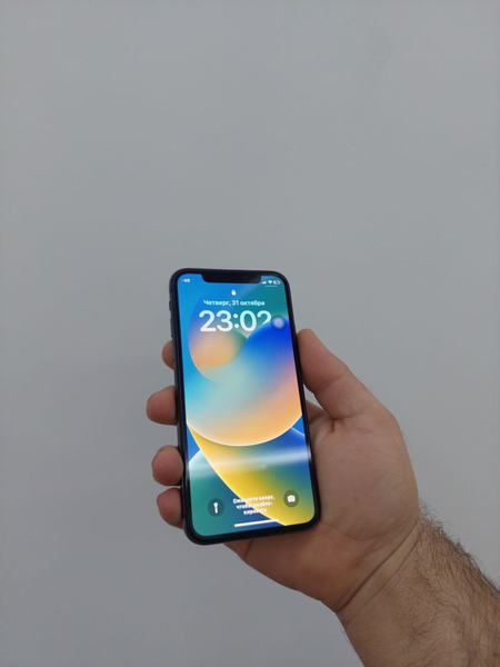 Iphone x sotiladi ideal