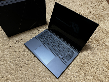 ASUS ZenBook Duo - 14” OLEDx2! Ultra 7-155H! 16GB/1TB