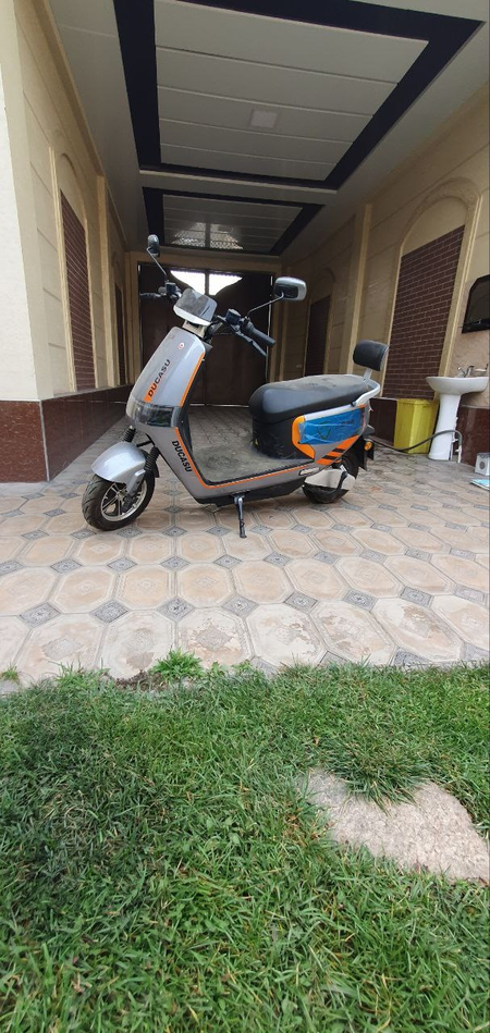 Skuter elektro Ducasu