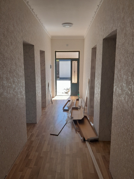 Продаётся евродом 2 сот.4 ком.110м2 (Салар)