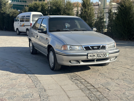 Nexia 2    1,6 mator