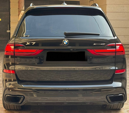 BMW X7 xDrive50i full
