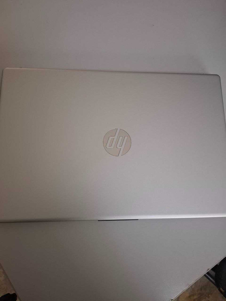 HP LAPTOP продается срочно!