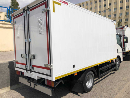 ISUZU NMR 77H COMFORT фургон (2 тонный, дизель)
