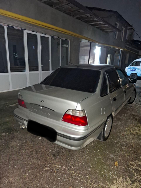 Продам Нексия 1 сонс в хорошем состояние