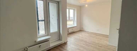 (M) Новостройка 3 хоналик булиб булиб тулашга $49 536