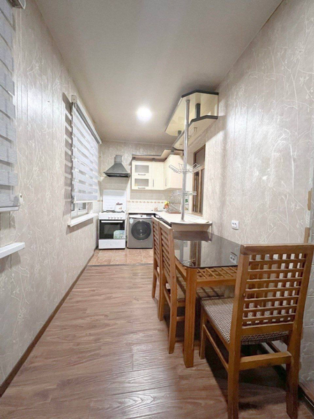Продажа Максим Горький 1в2 /4/4 . 42м2