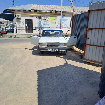 Vaz 2107 oq sedan