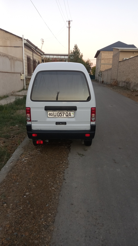 Damas Van аккуратно авто