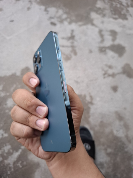 Iphone 12 pro Max Kha 256 tali