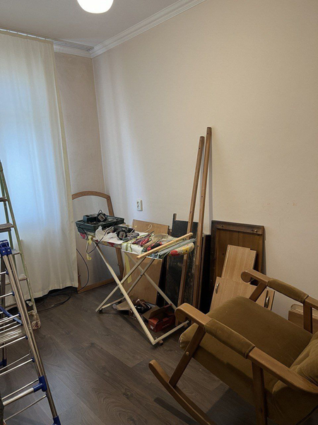Продажа квартиры Максим горький  художник