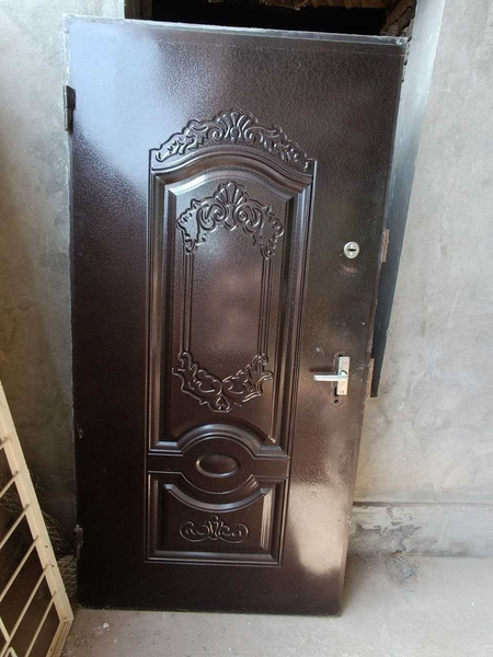 Дверь металическая