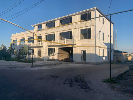 Сдается в аренду коммерческое помещение 864 м2.ZA010