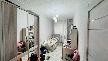 Чиланзар 17 3/2/4 срочно продается квартира