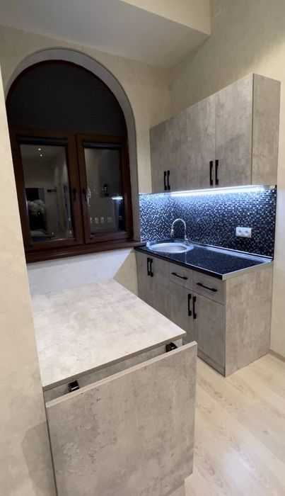 Квартира Poytaxt Gavhari 2ком 40м2 с ЕвроРемонтом Басри Баба Срочно!!;
