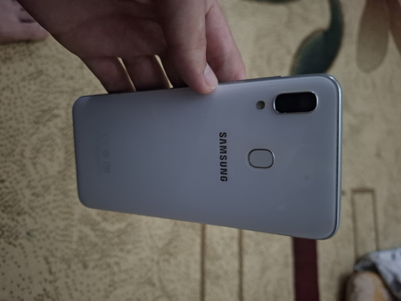 Samsung a30 3/32
