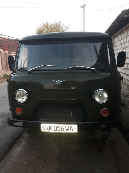 Uaz452d sotiladi
