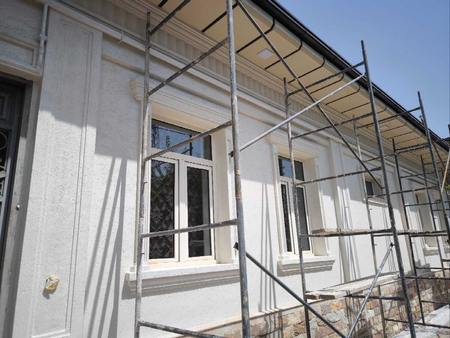 Дизайн фасадов, изготовление фасадного декора, монтаж и отделка