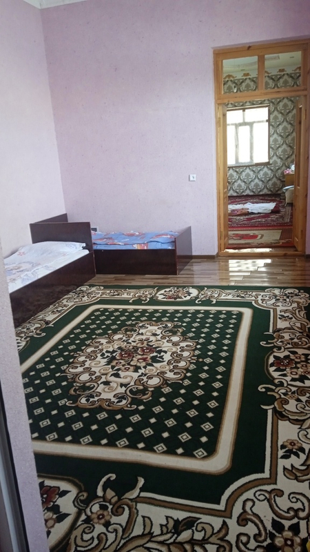 Hovli sotiladi 6 so\\\'tiqli