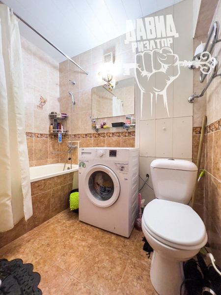 3/2/4 Буюк Ипак Йули,  71 школа , кирпич балкон 2х6