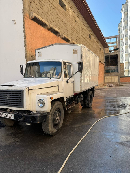 Срочно продаётся автомобиль GAZ 3307