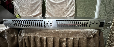 Uslitil  MAX EQ.