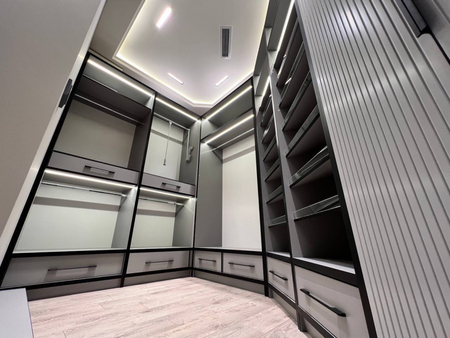 Сдается 4х комнатная квартира в элитном комплексе Tiara Residence!