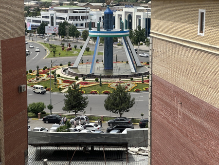 Namangan shaxarda texnoparkni orqasida 2 xonali uy sotiladi