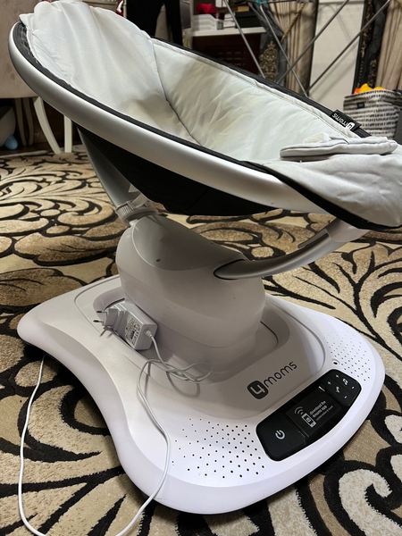 Детский шезлонг 4 Moms MamaRoo4 Grey Classic