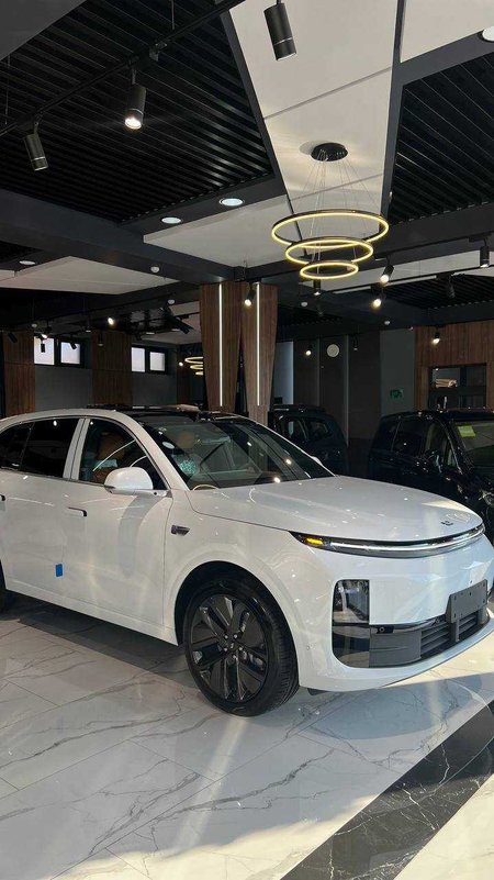LiXiang L6 в комплектации MAX