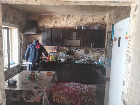 Продается  Дом  6 соток, 4 комнат. Адрес; ул. Лахутий.