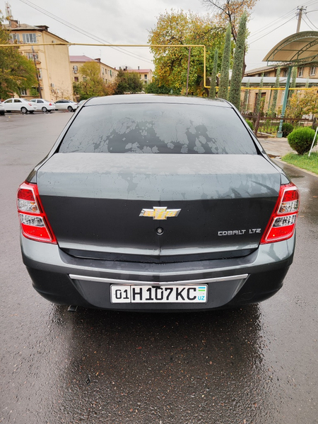 Продам сотаман у\\\'зимники бир к,ол у\\\'зим учун анча мунча пул тик,анман.