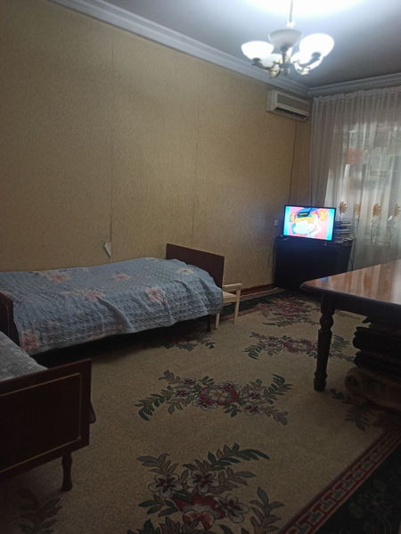 ПРОДАЕТСЯ 2-Х комнатная  квартира, каракамыш 2/4