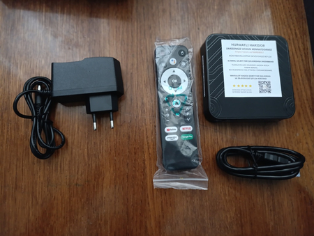 Smart box sotiladi Z8 Pro android tv