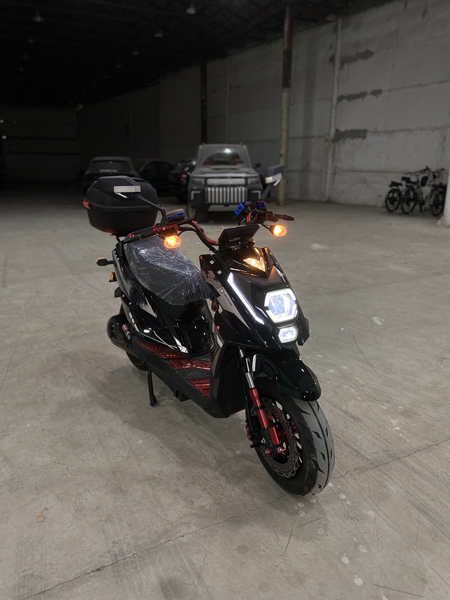 Redline skuter optomga va donaga mavjud