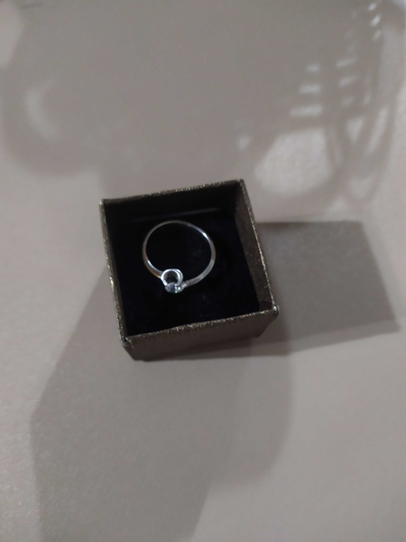 Продам серебряное кольцо