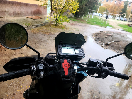 Tank skuter full versiyasi benzin \\nMotor 150\\n100 ga 4 ta benzin\\nHali y