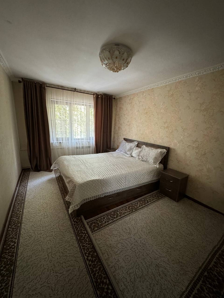 Продается 3х ком. кв-ра на ул.Новомосковская,ор-р:15 гор.больница,65м2
