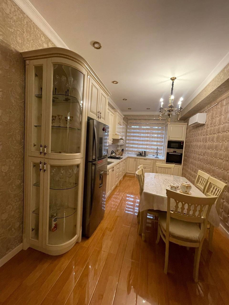 Продам 2/6/7 срочно Новостройка Садыка Азимова